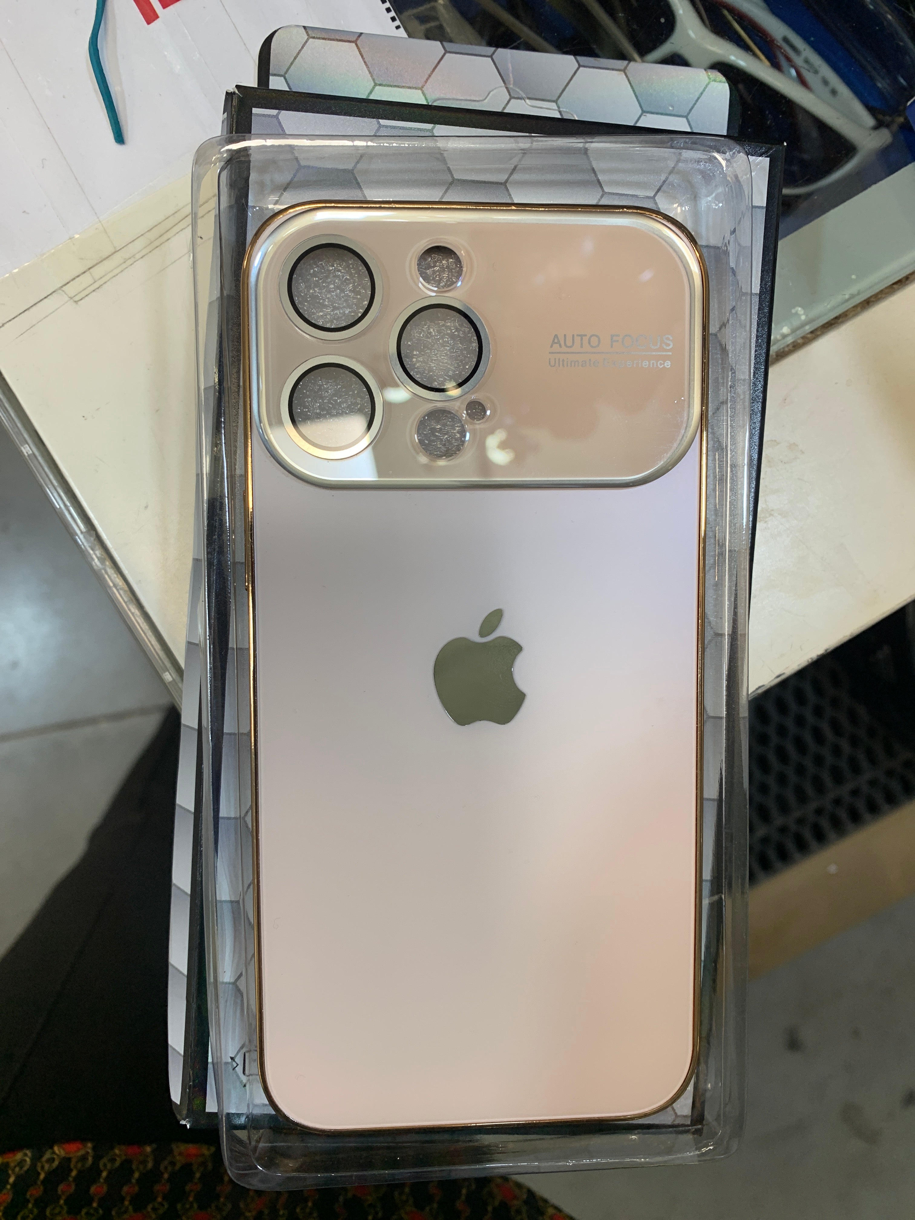 Cover telefono – Trovatutto 07